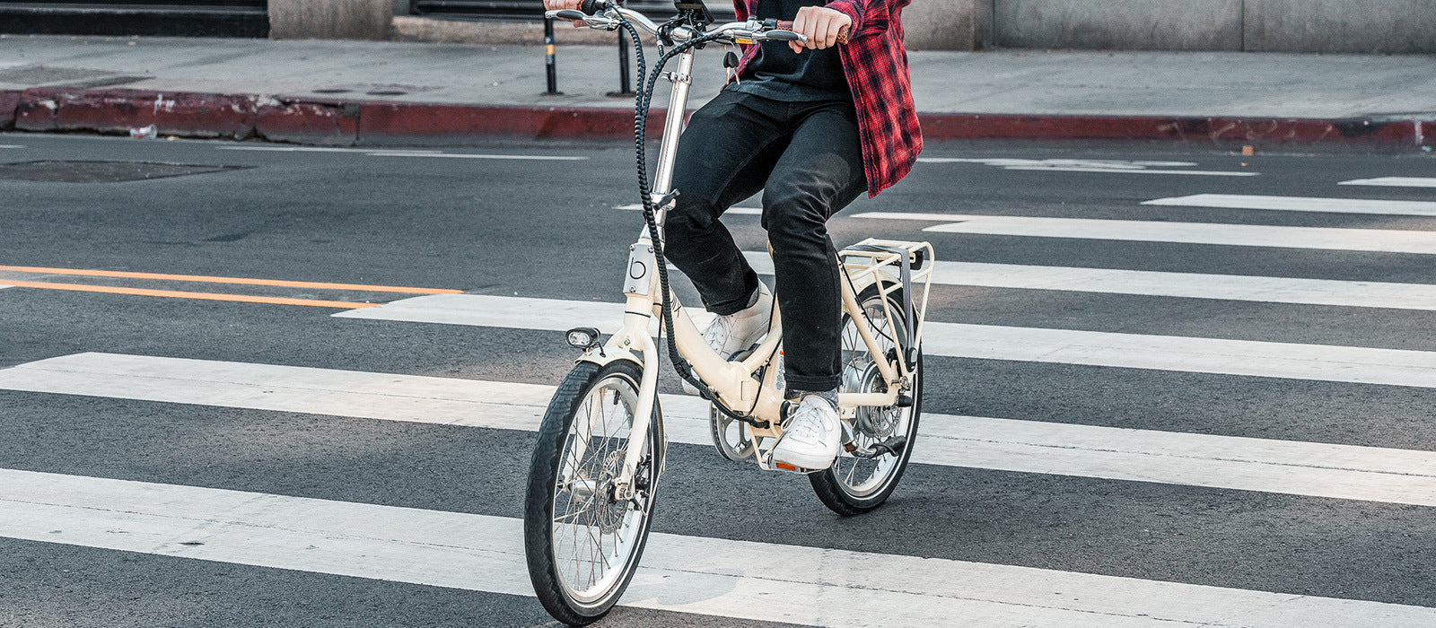 Unwrap Freedom with the Blix Vika+ – Blix Electric Bikes